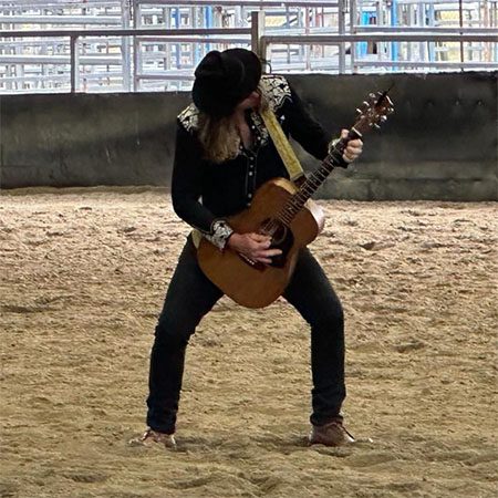 DD1108 – Dane Sharp – Rodeo In A One Horse Town – CRS Publicity